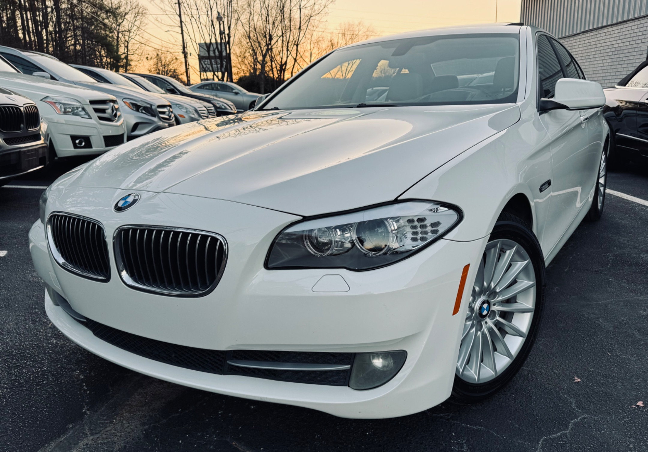 Crown Auto Sales - Car Dealer in Marietta, GA